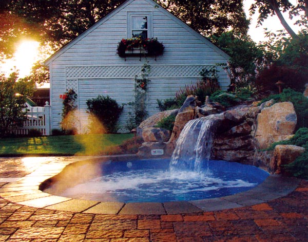 Water Decor on Pinterest | Hot Tubs, Waterfalls and Outdoor Showers